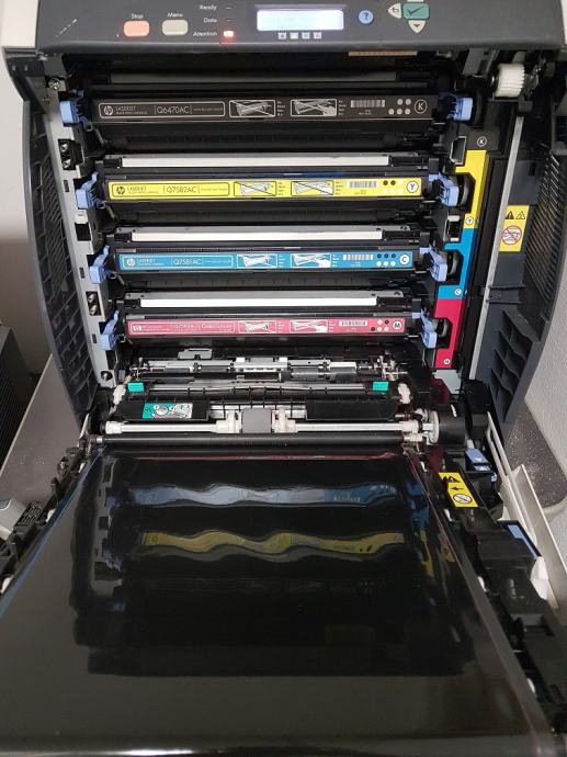 HP color LaserJet CP3505dn