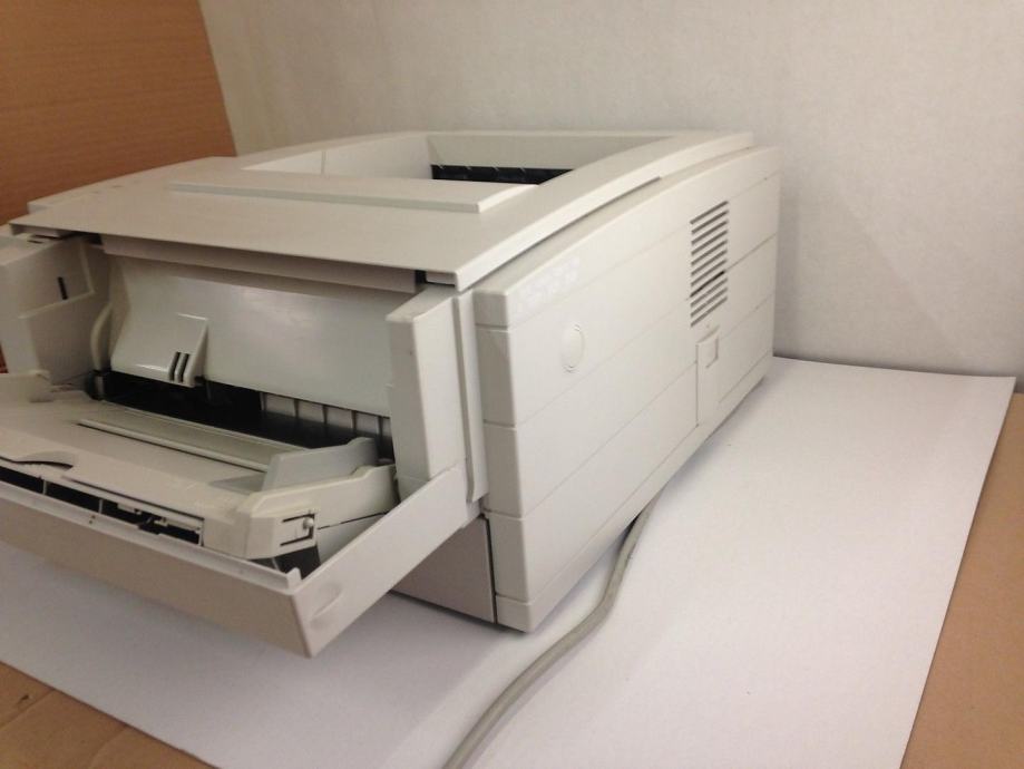 HP LaserJet 6P sa tonerom - ispravan