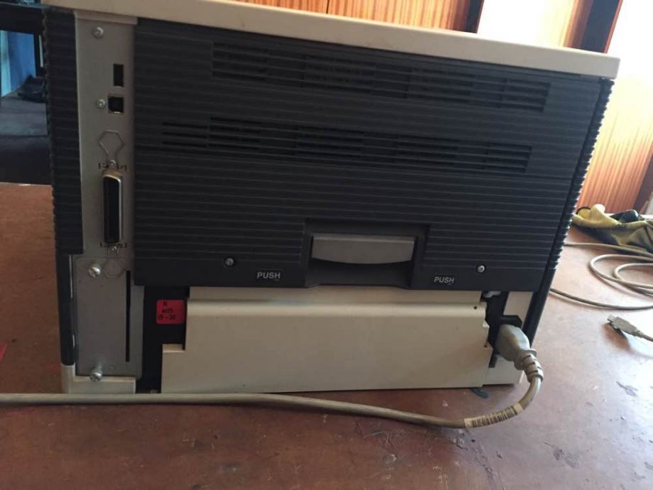 Kyocera FS - 2000D LASERSKI PRINTER!