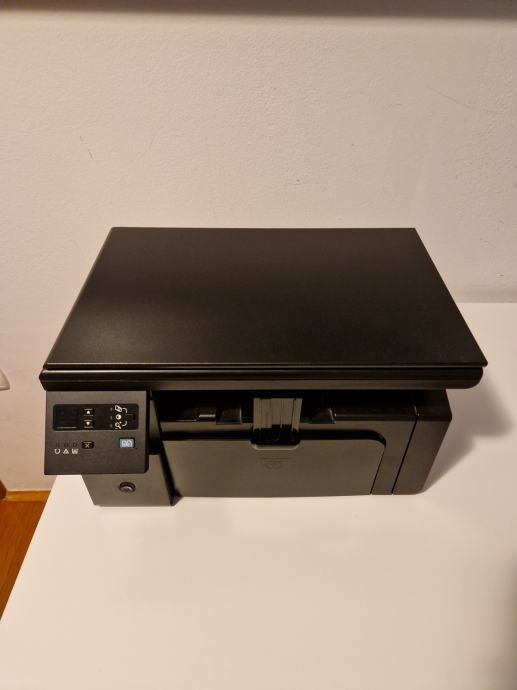 LaserJet HP M1132