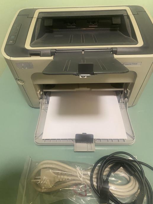 Laserski pisač / printer HP 1505 W7/10/11, jamstvo