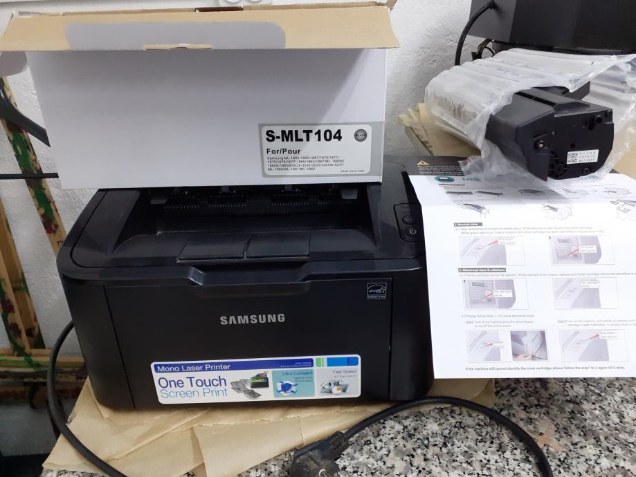 Laserski pisač Samsung ML-1675 sa bojom + rezervna boja