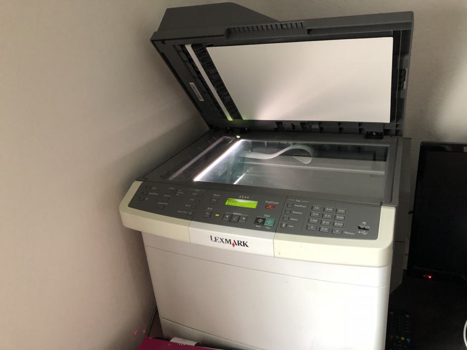 Lexmark X544 laserski printer 2015god