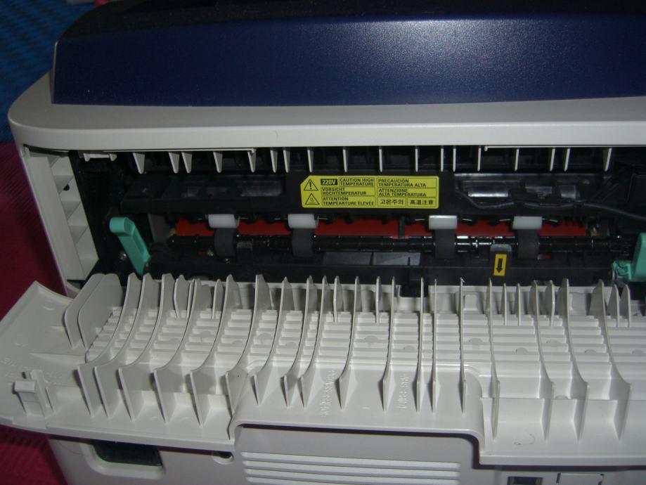 prodajem Xerox Phaser 3140 laserski printer Split potpuno ispravan