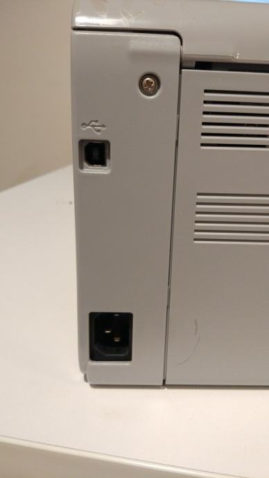 Samsung laserski printer ML- 2160