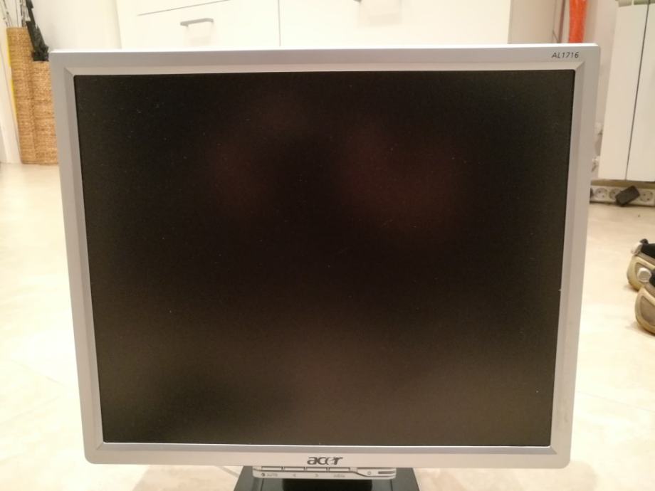 PRODANO!!! ACER AL1716 LCD TFT MONITOR