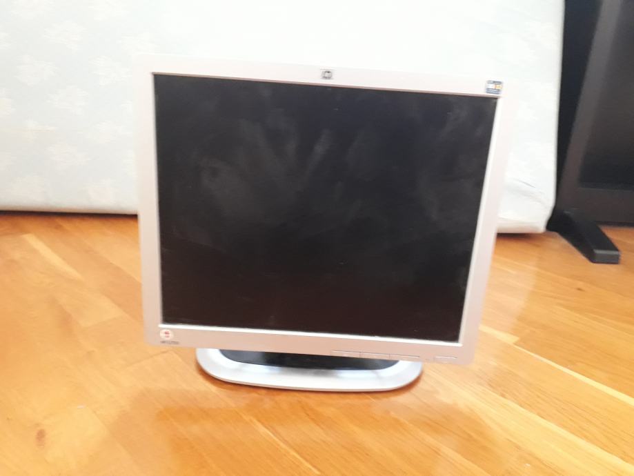 HP L1750 rotirajući monitor