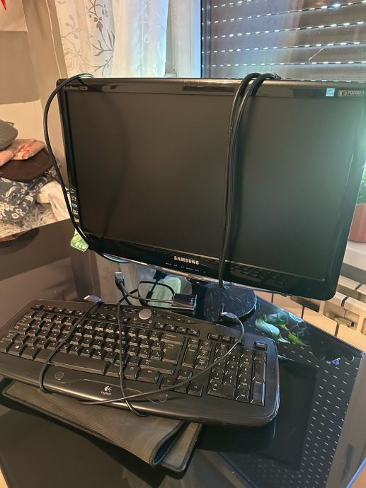 LCD monitor Samsung SyncMaster B2230