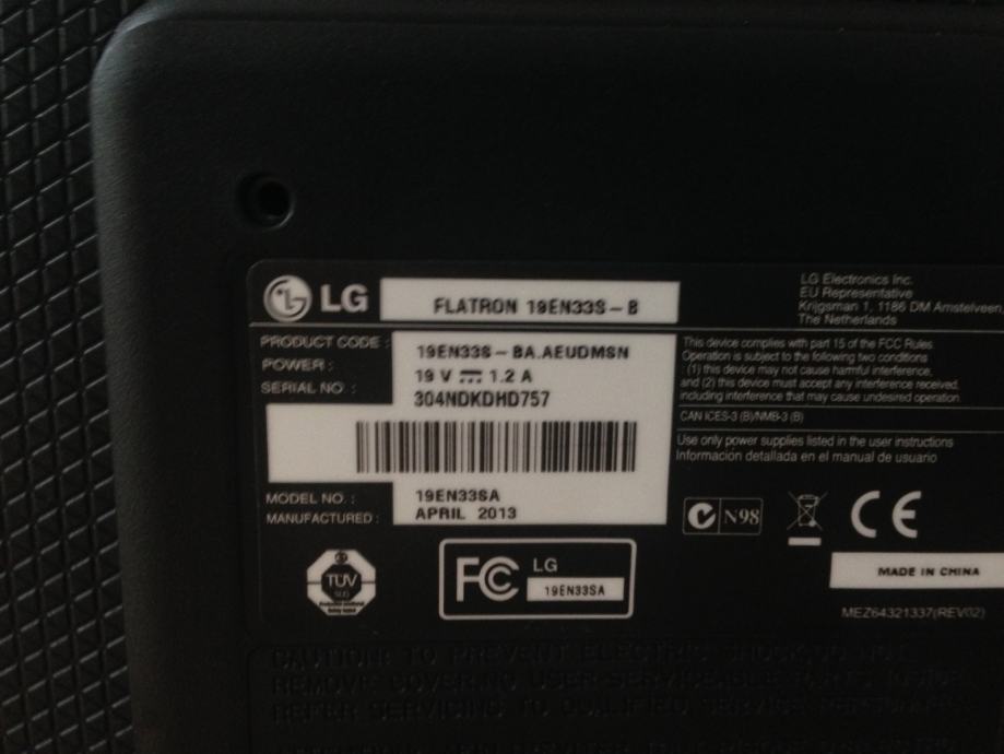 LG Flatron 19EN33S-B, 18,5 widescreen LED monitor 3.5ms,anti glare