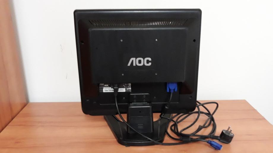 Monitor AOC 17