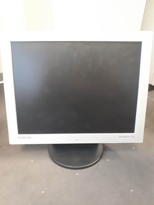 Monitor LCD 15