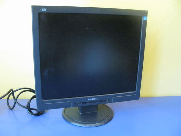 Monitor PHILIPS 170S, crni