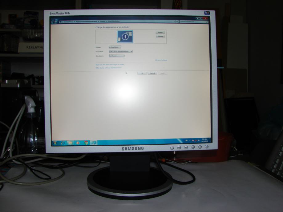 MONITOR SAMSUNG SYNCMASTER 740B PIVOT - IZUZETNO USČUVAN