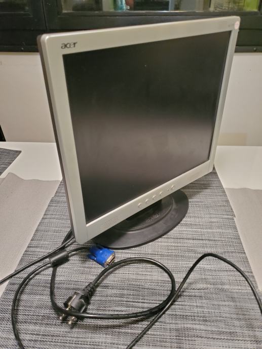 Poklanjam monitor Acer AL1715