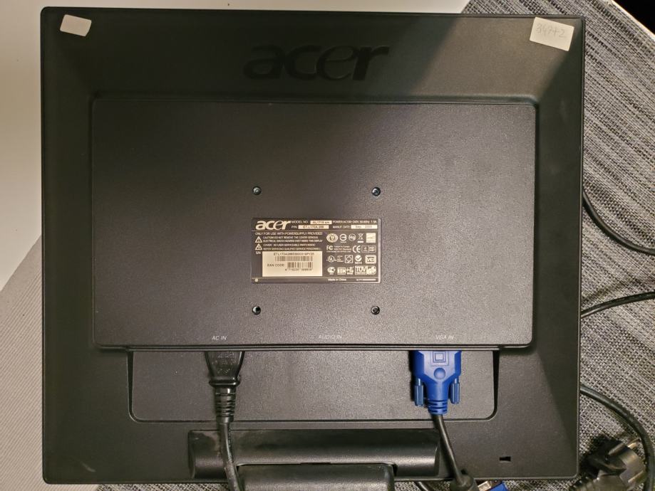 Poklanjam monitor Acer AL1715