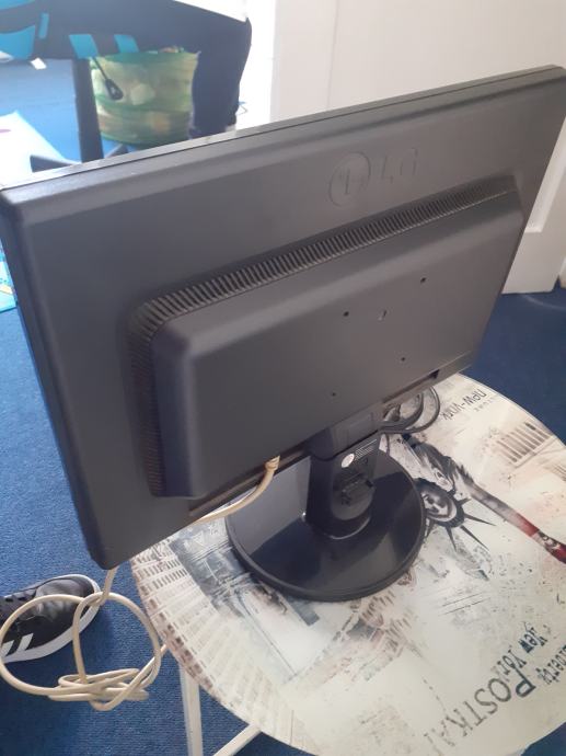 Prodajem monitor LG Flatron W1942S