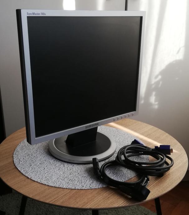 Samsung 17 monitor SyncMaster 740n