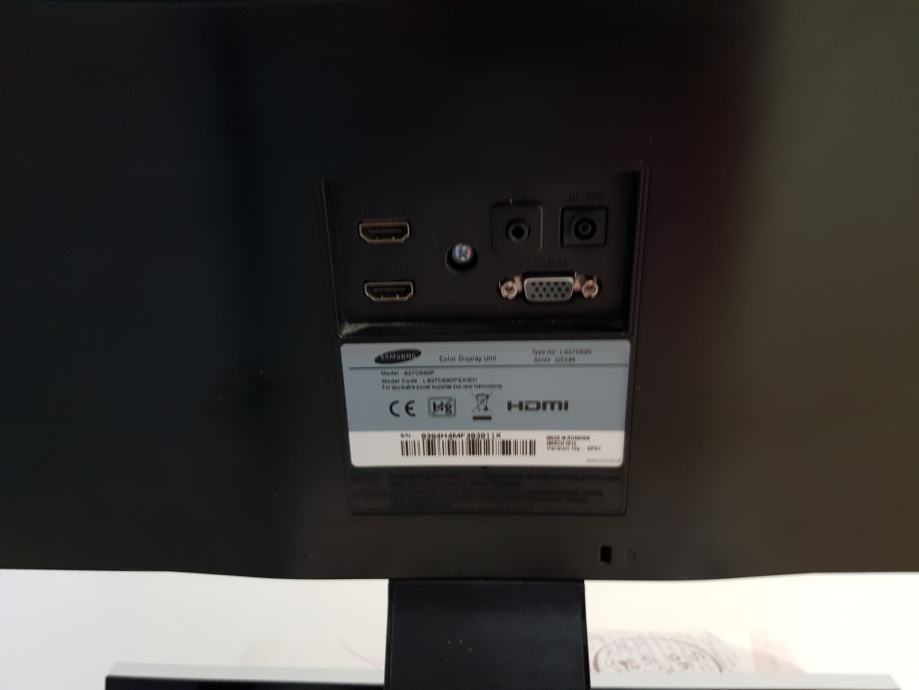 Samsung 27 S27D590P LED-PLS monitor sa dodacima