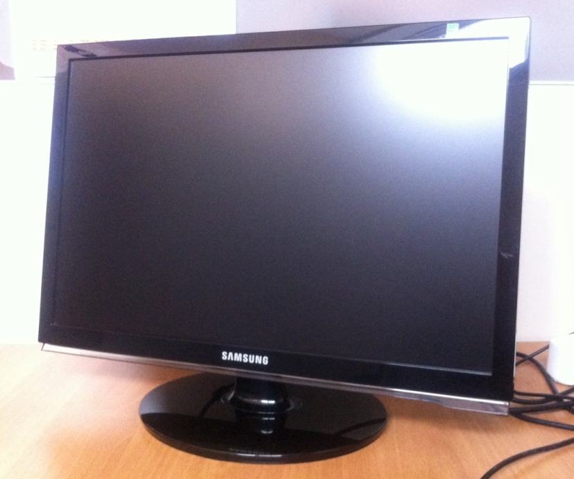 Samsung SyncMaster 2253BW 22-inch