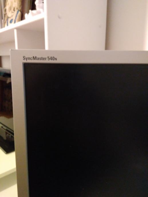 Samsung SyncMaster 540N, 15 (inča), VGA, kablovi, ispravan