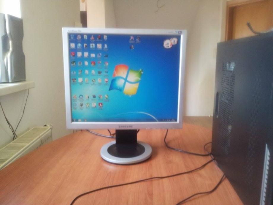 Samsung Syncmaster 910T 19 VGA, DVI