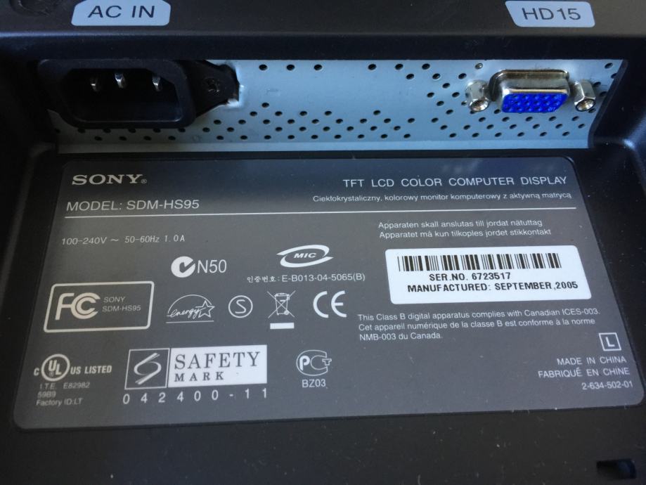 Sony SDM-HS95 lcd monitor 19 inča - ispravan