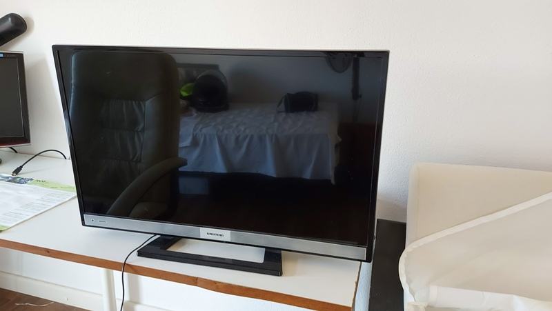 Grundig TV 32 LCD