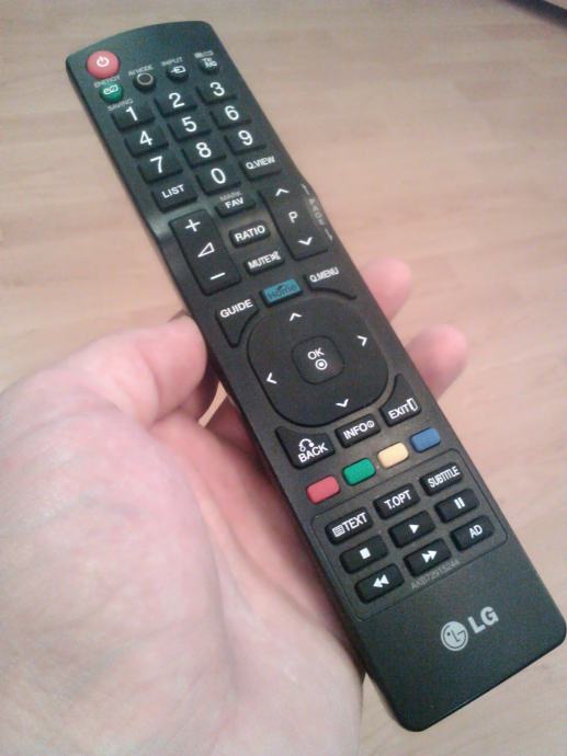 LG LCD TV 42LK450 (107 cm) HITNO