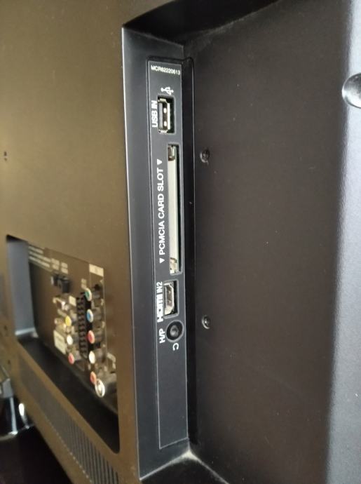 LG TV 32LK330 super stanje