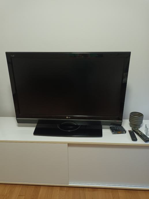 LG TV full hd Zamjena za manji ili prodaja