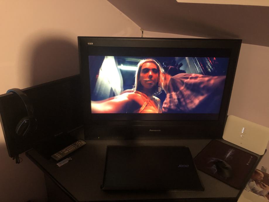 TV Panasonic LCD 32” -82 cm ekran