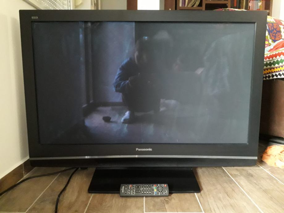 Zagreb - Panasonic Viera 42 plazma TH-42PV8P, televizor, TV