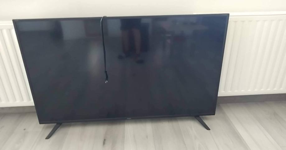 Prodajem SHARP TV/ 140cm