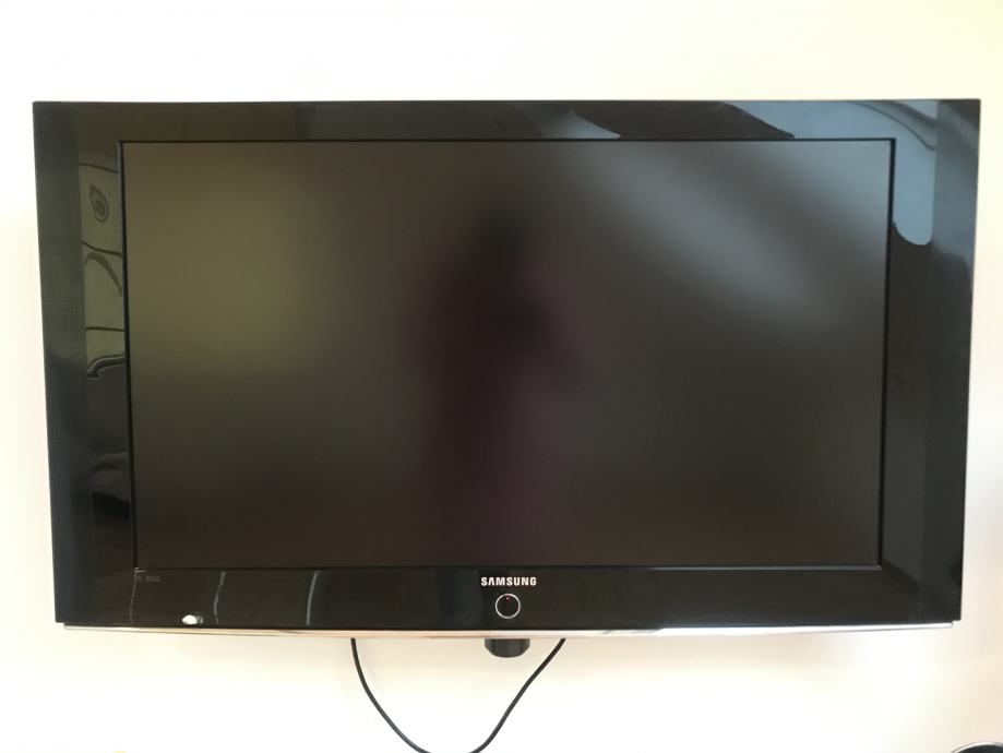 Samsung 40 LCD TV