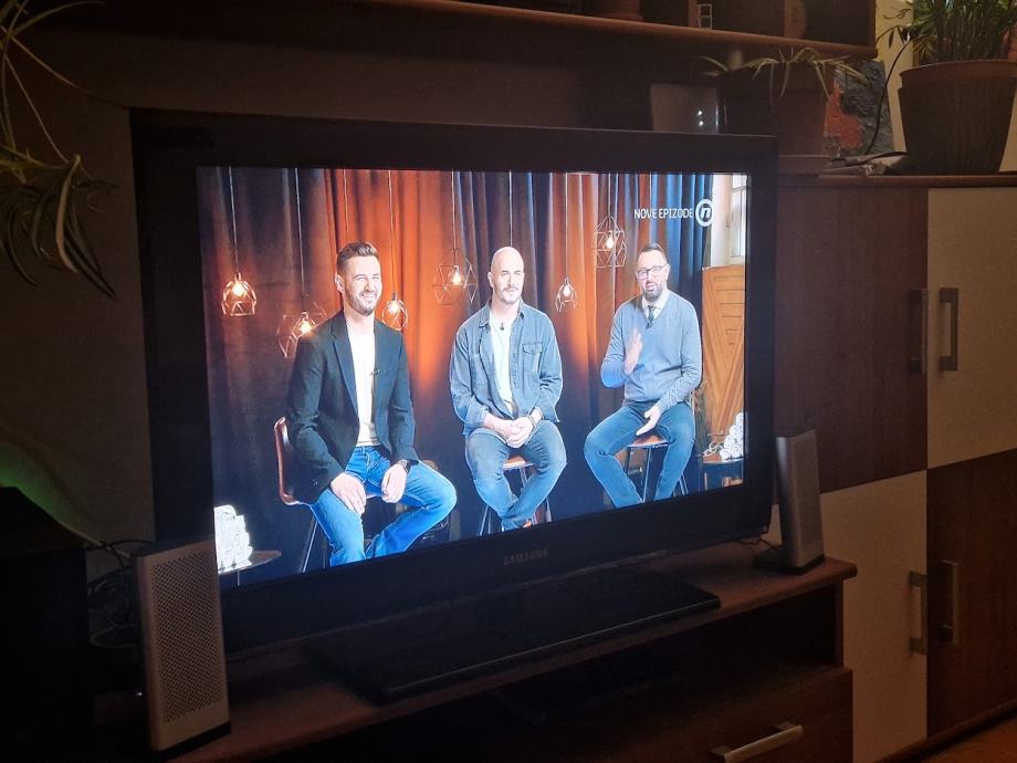 Samsung LCD TV LE32B530P7W