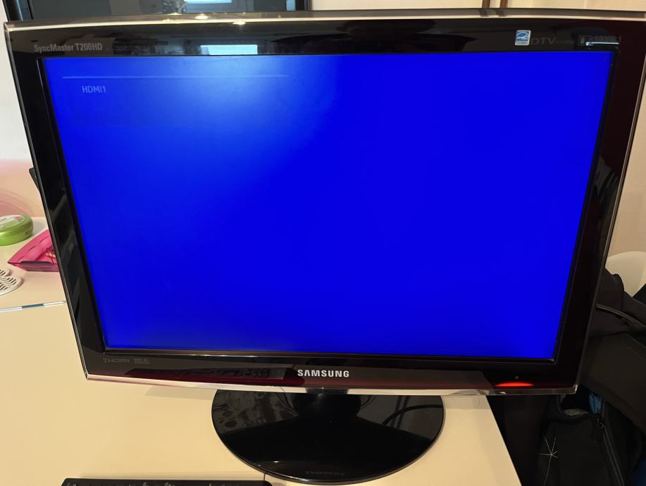 SAMSUNG Syncmaster T200HD TV monitor