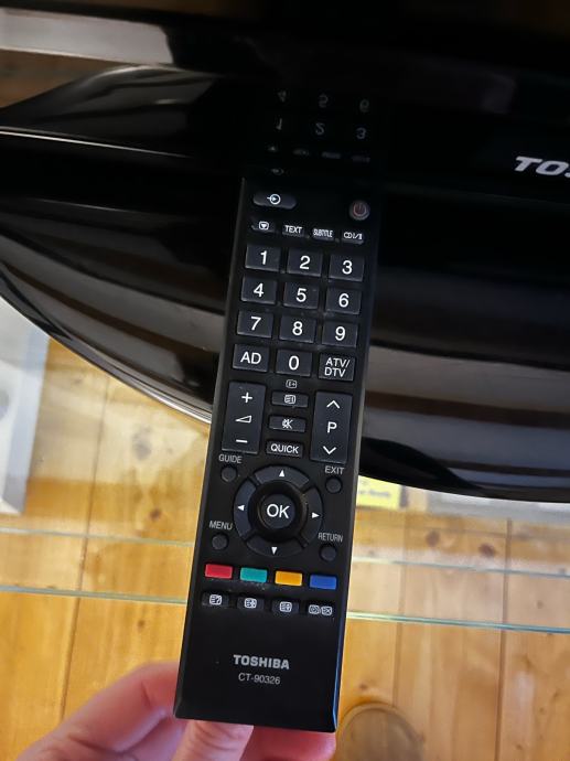 Toshiba 32” LCD TV HD Dolby digital plus