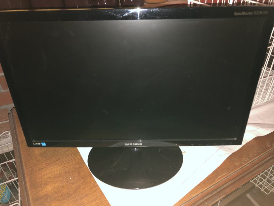 22 S22B150N Full HD LED Monitor