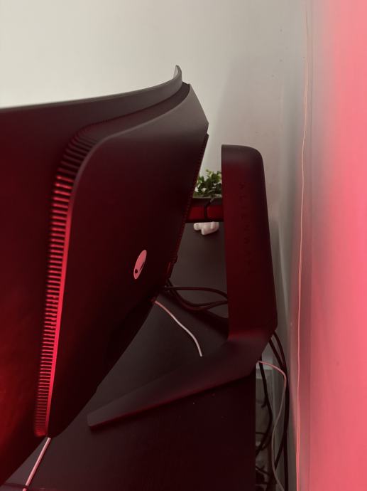 DELL Alienware AW3423DWF, 34, QD-OLED, 165Hz monitor