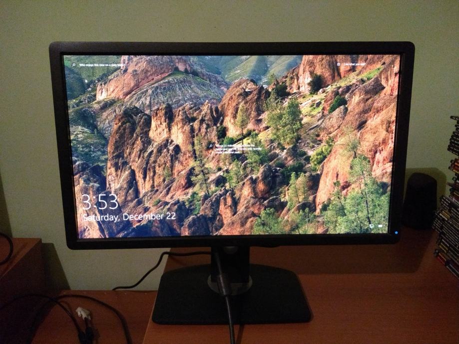 Dell UltraSharp U2312HM