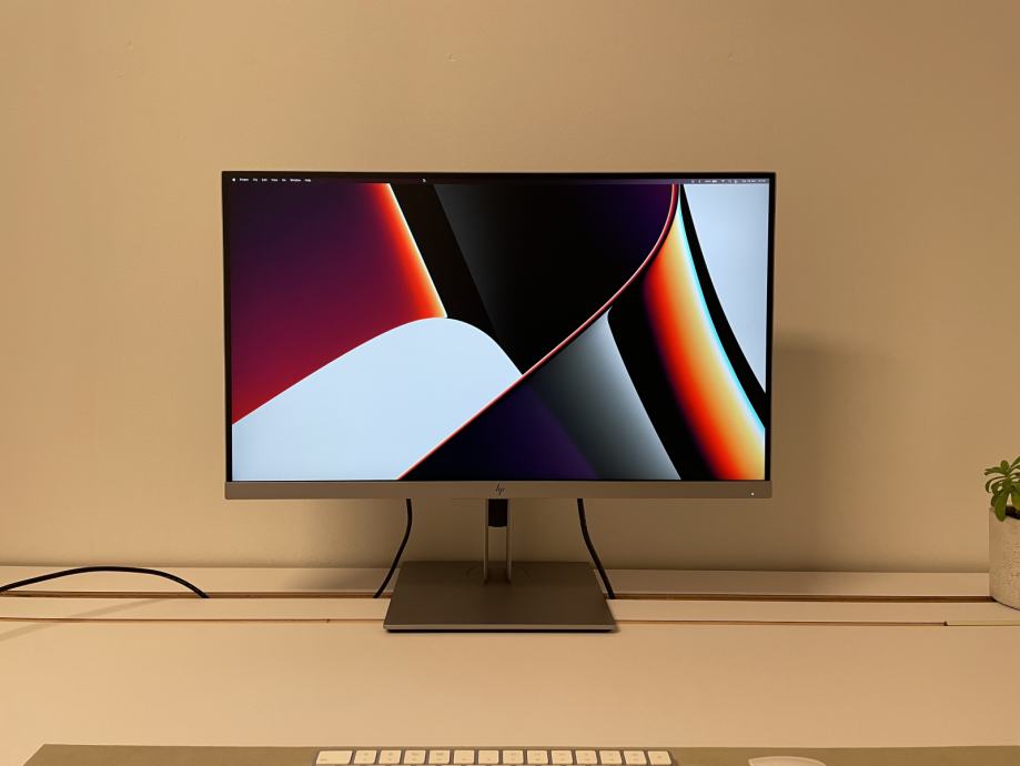 HP EliteDisplay E273q 27-inch Monitor