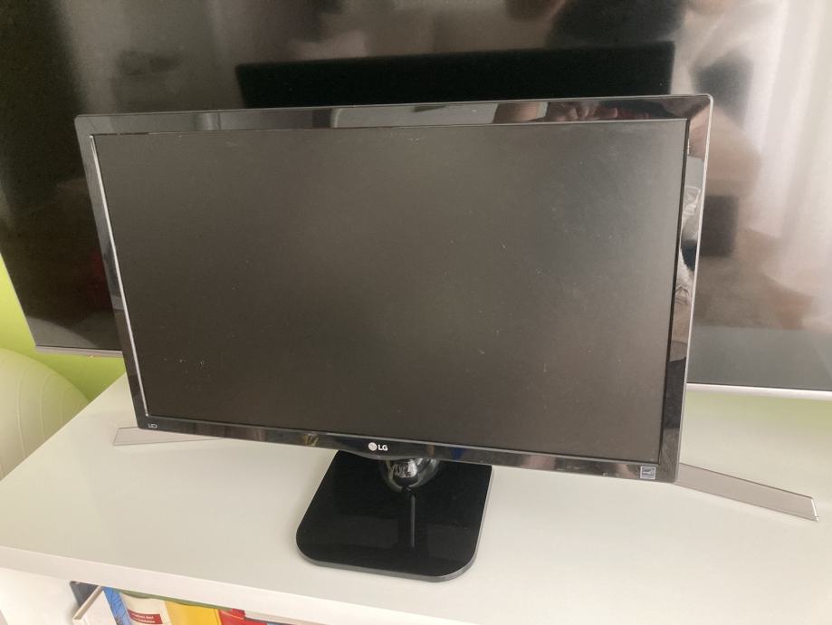 ** Monitor LG 24M47VQ 24 FHD 1080p LED-lit ** - HITNO! PRILIKA!
