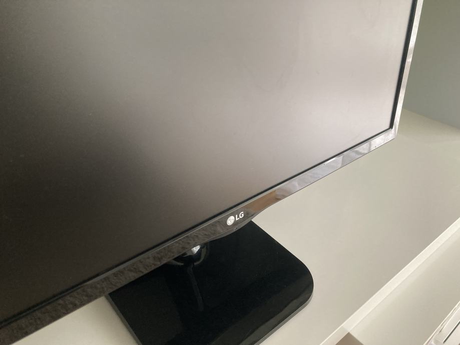 ** Monitor LG 24M47VQ 24 FHD 1080p LED-lit ** - HITNO! PRILIKA!