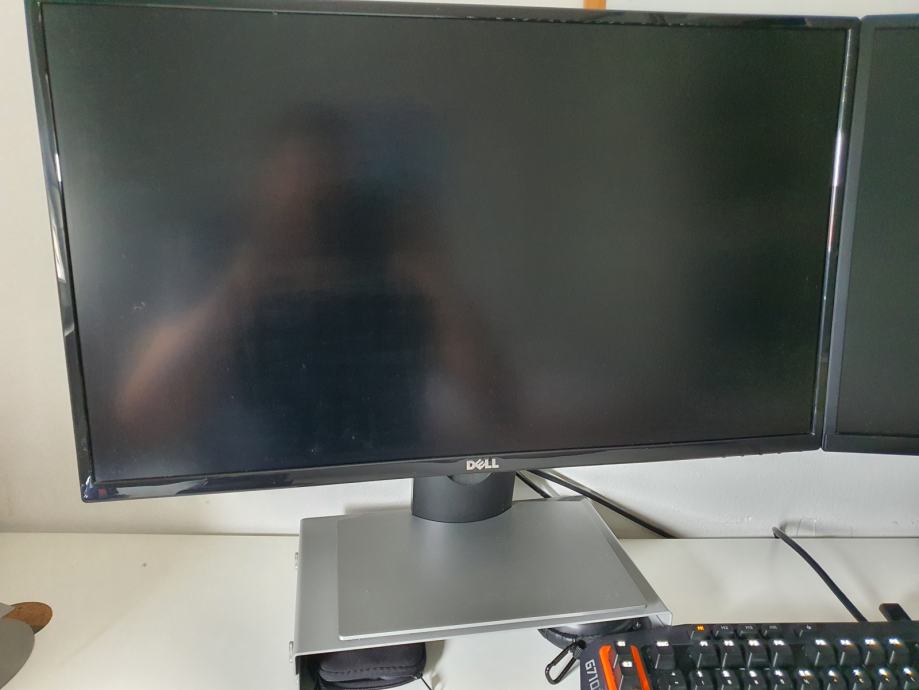 Prodajem Dell 27 SE2717H/HX, 1920x1080, 75Hz, AMD FreeSync