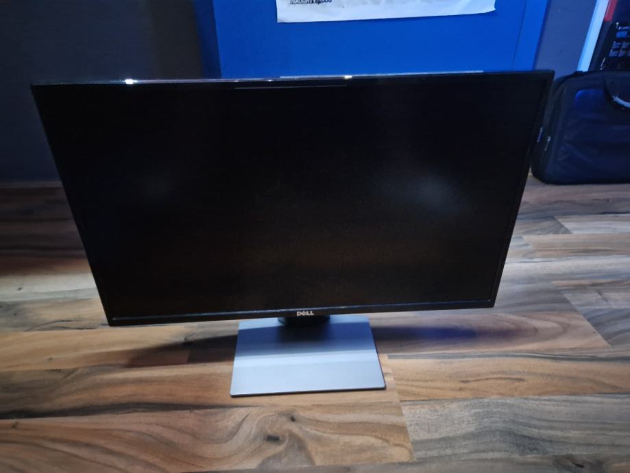 Prodajem Monitor Dell SE2717H/HX