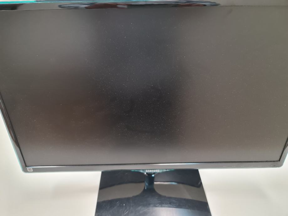 Samsung Led Monitor - Dostupna dva - 24 S24D390 (cijena za jedan)