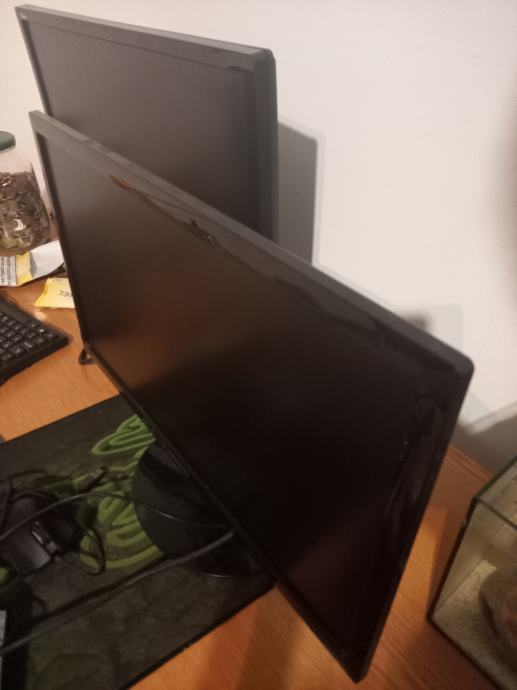 Samsung S22D300 LED monitor