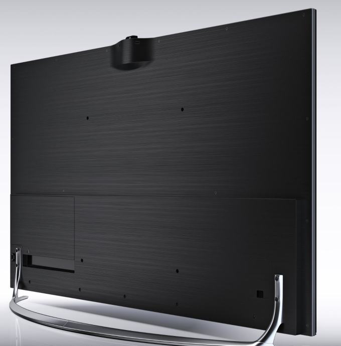 40 Samsung F8000 Series 8 Smart 3D Full HD LED TV