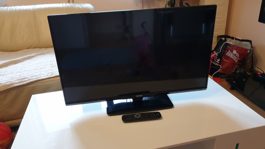 LED TV PHILIPS 32 INCA..EKRAN 82 CM