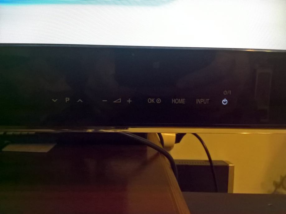 LG 47LW4500 3D LED televizor 119cm